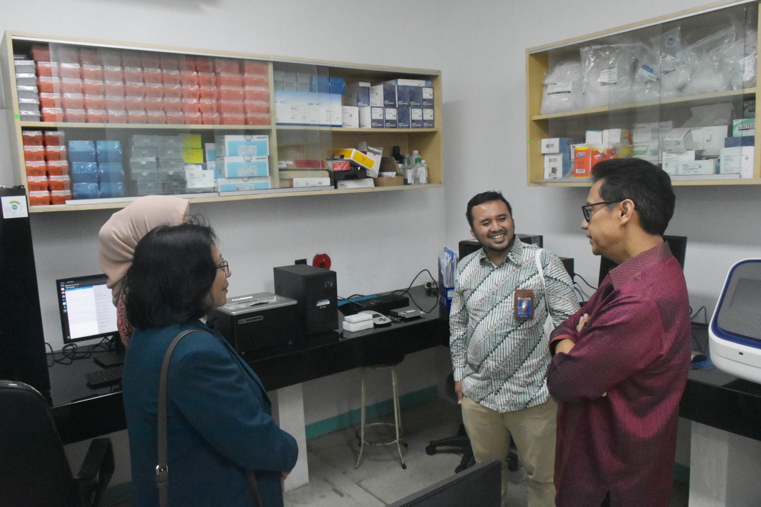 Kunjungan Menteri Kesehatan ke SITH ITB Kunjungan Menteri Kesehatan ke SITH ITB
